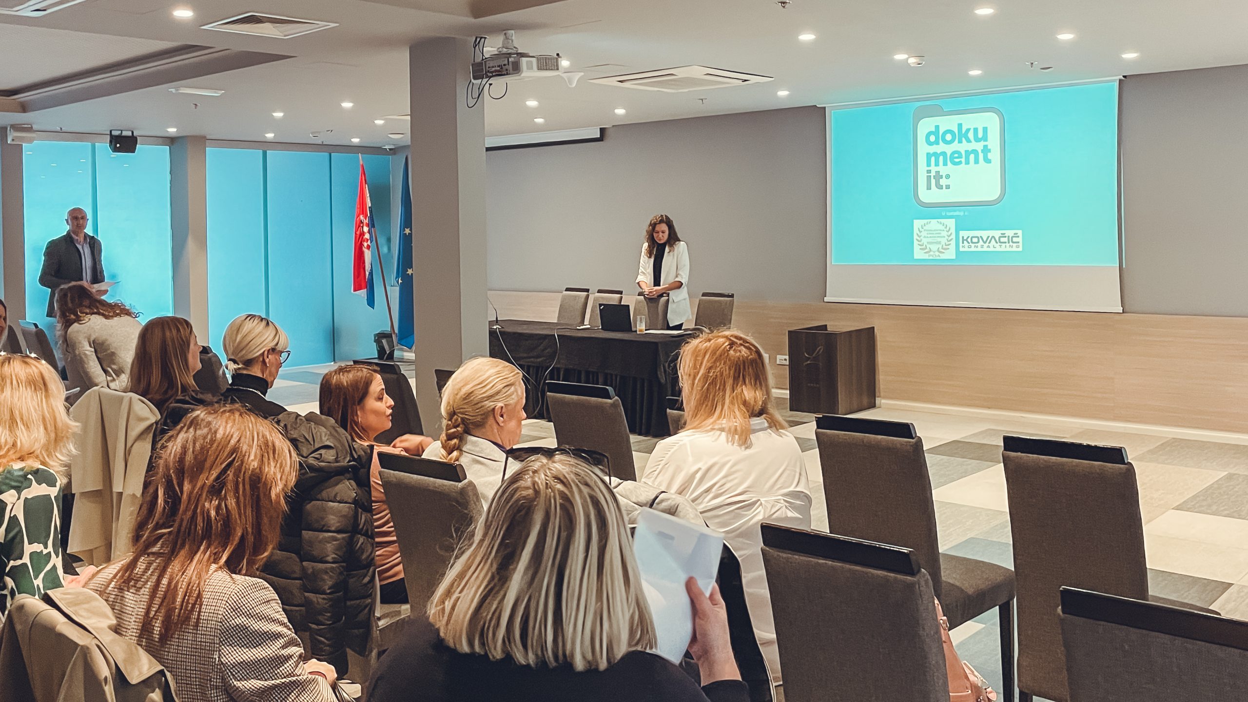 Dubrovnik: Održano još jedno predavanje o digitalizaciji uredskog ...